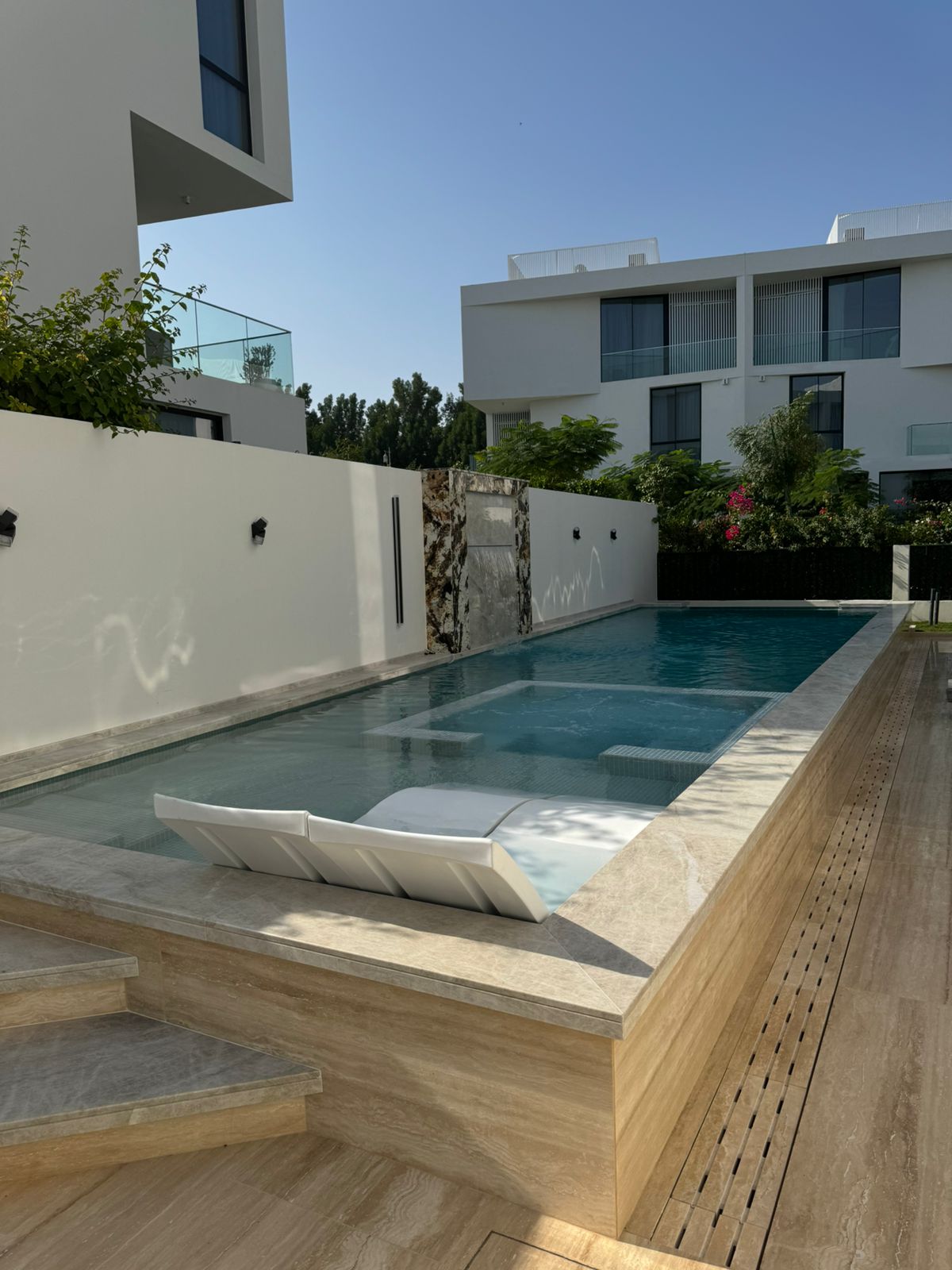 Desert Design Building Contracting LLC - Luxury Dubai Lifestyle